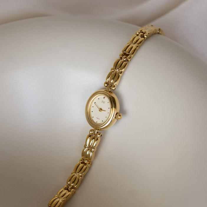 Vintage Jewelry Finds | Caitlyn Minimalist