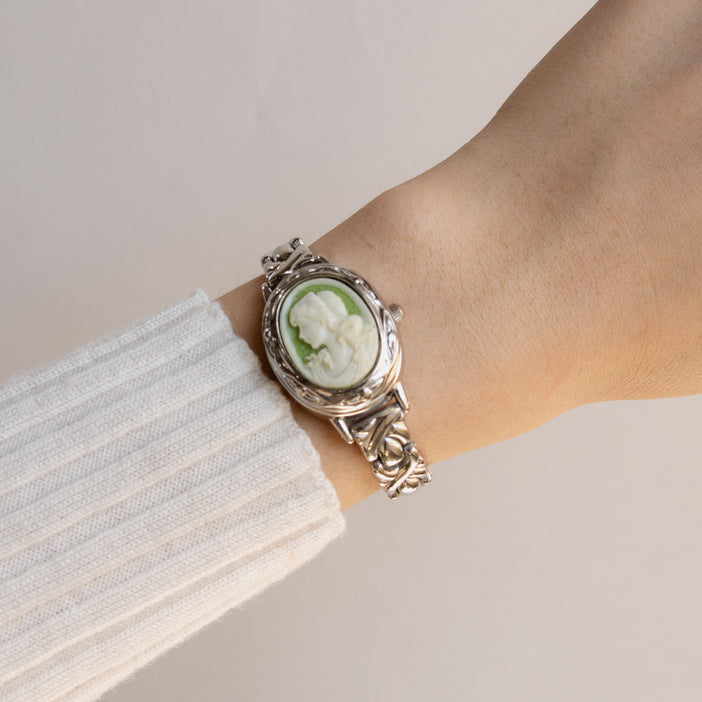 Vintage Jewelry Finds | Caitlyn Minimalist