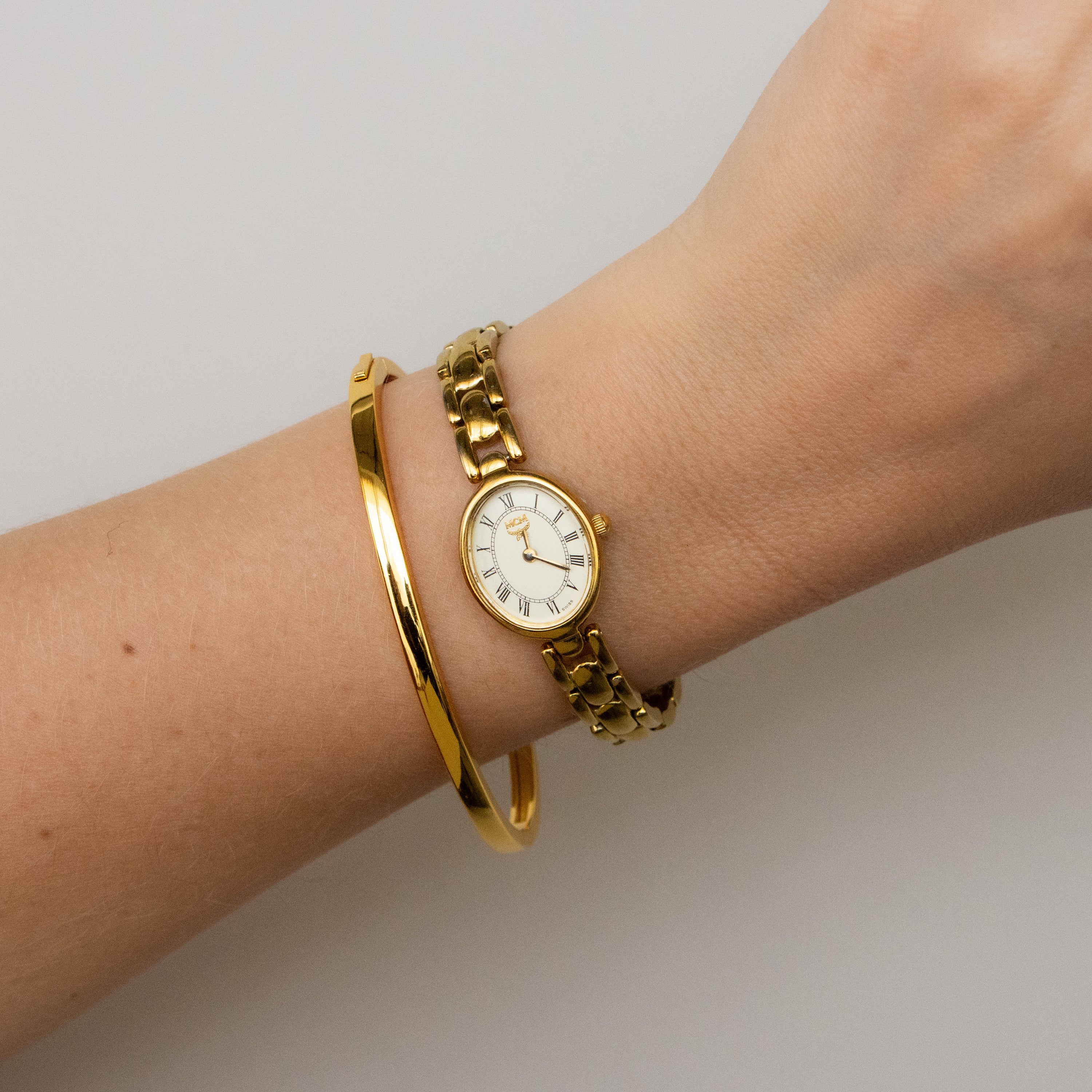Vintage MCM Oval Gold Women's Watch | Caitlyn Minimalist