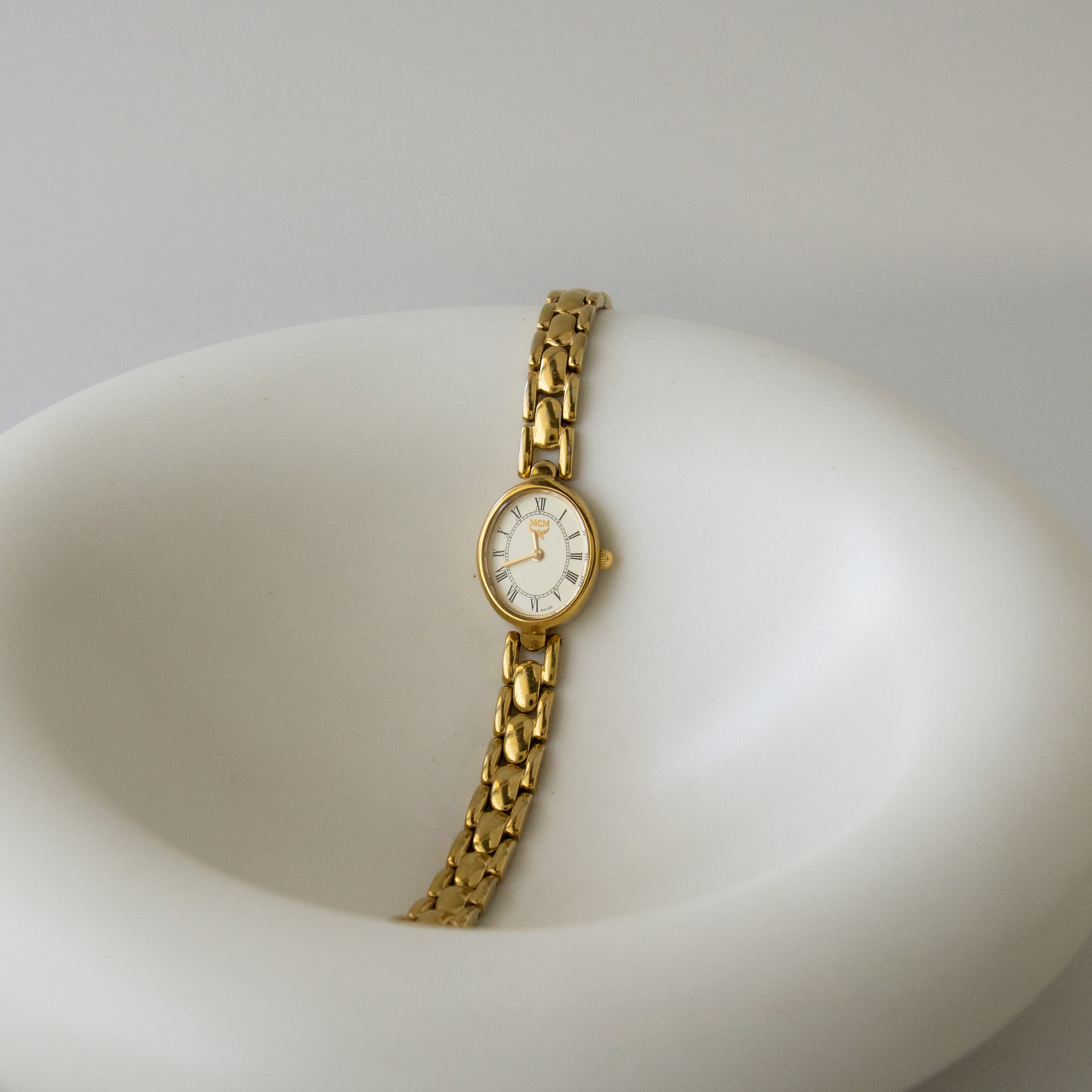 Vintage MCM Oval Gold Women's Watch | Caitlyn Minimalist