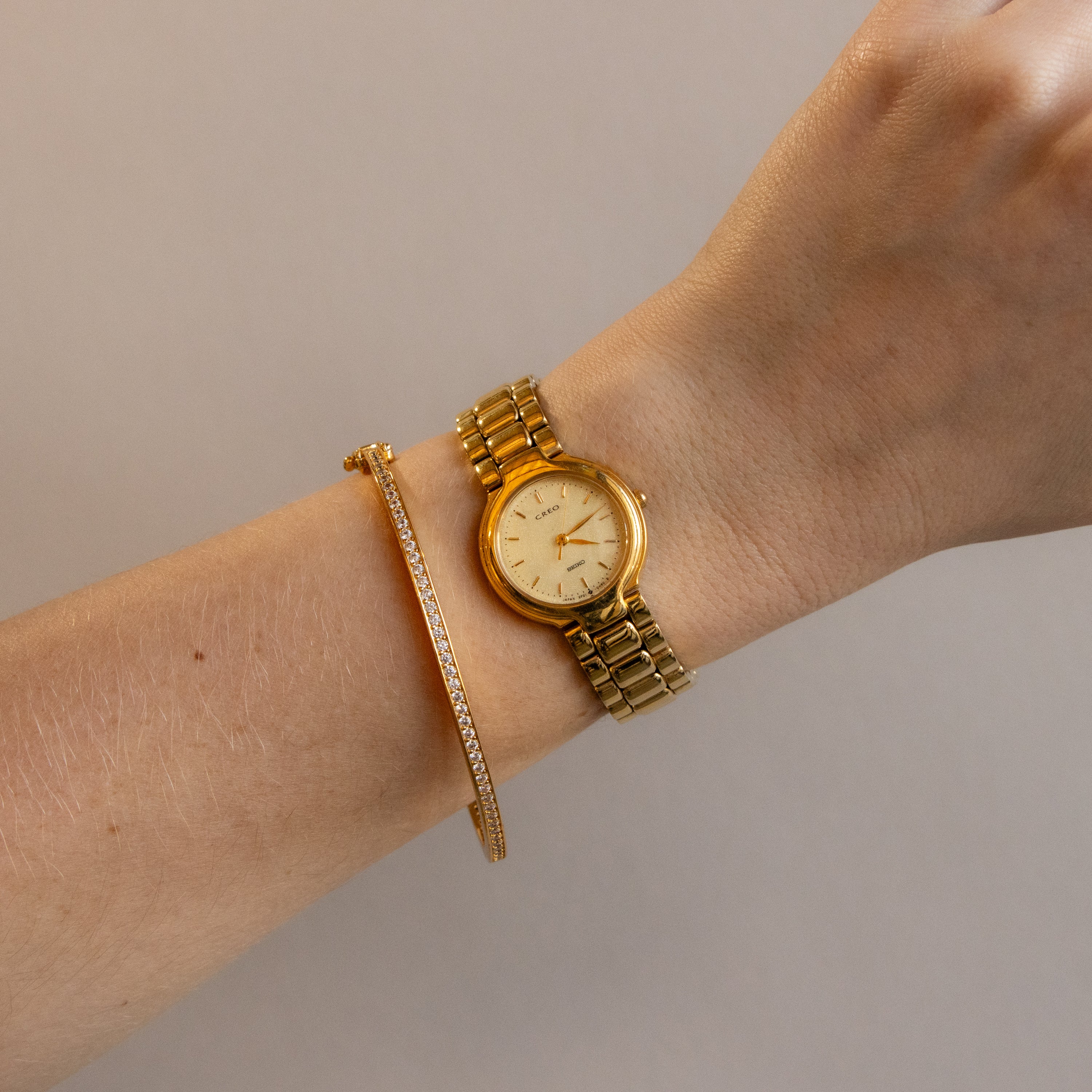 Vintage Seiko Creo Bold Gold Women's Watch | Caitlyn Minimalist