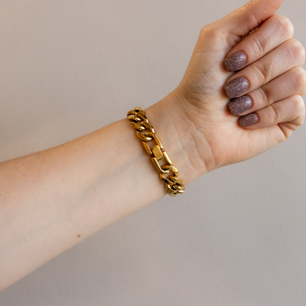 Vintage Michiko London Square Link Gold Women's Watch | Caitlyn Minimalist