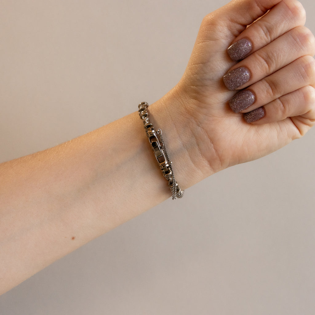 Vintage Citizen Oval Rope Two Tone Women's Watch | Caitlyn Minimalist