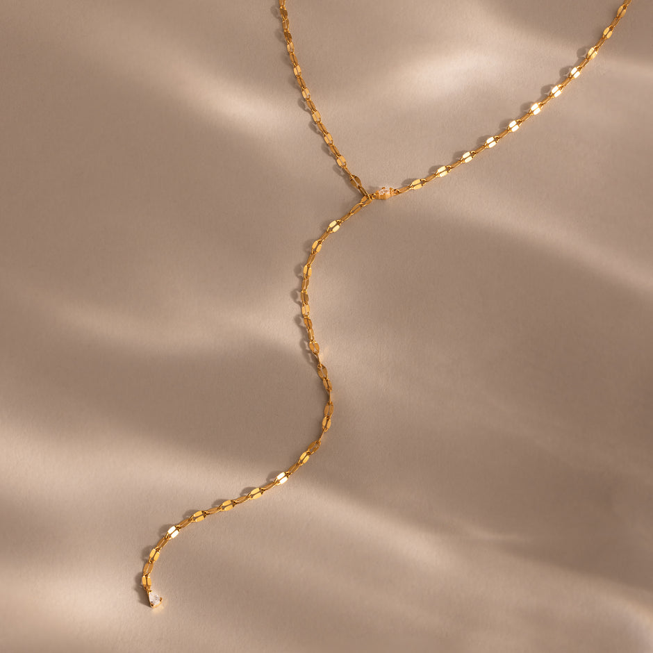 Golden Goddess – Caitlyn Minimalist