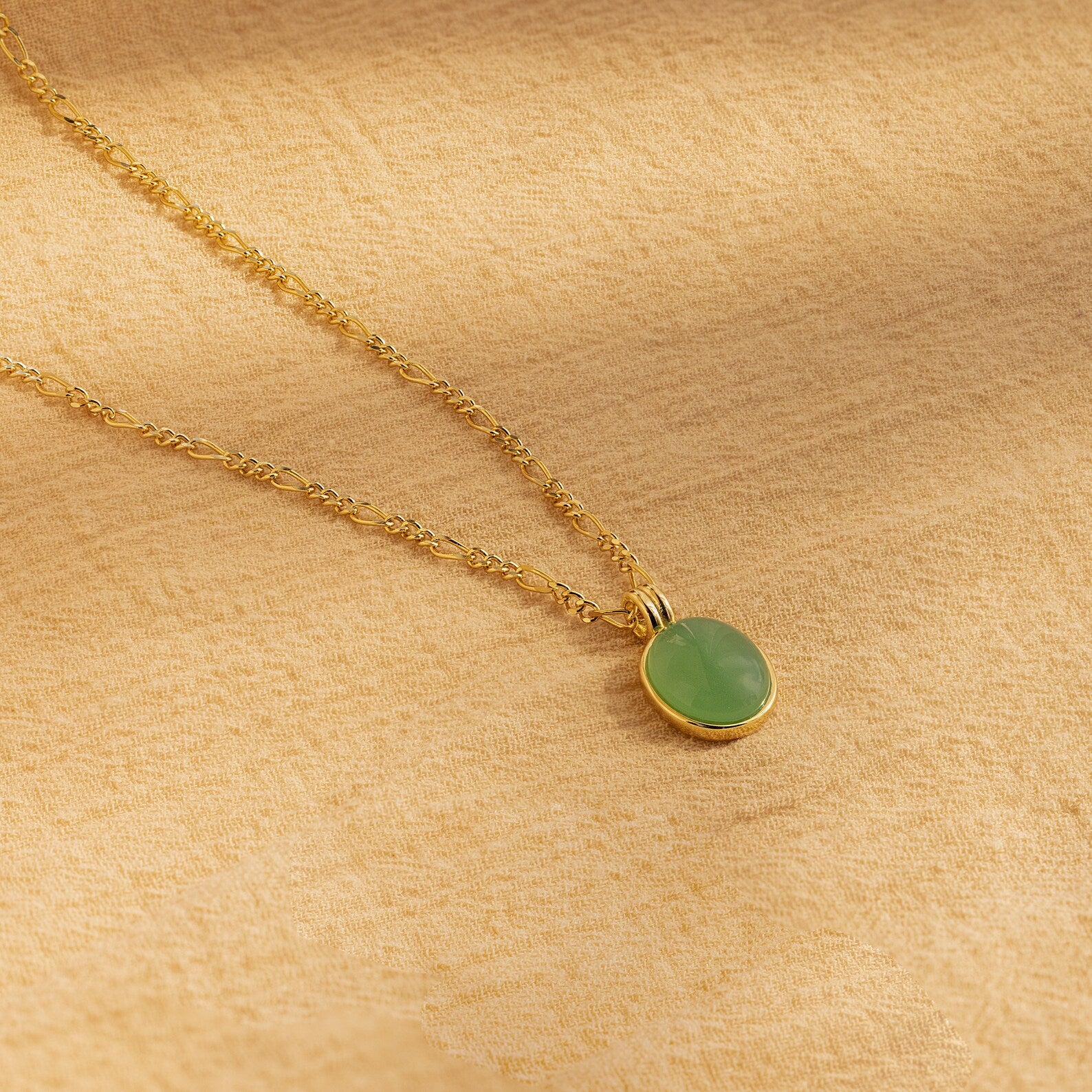 Jade Gemstone Oval Pendant & Figaro Chain Necklace | Caitlyn Minimalist
