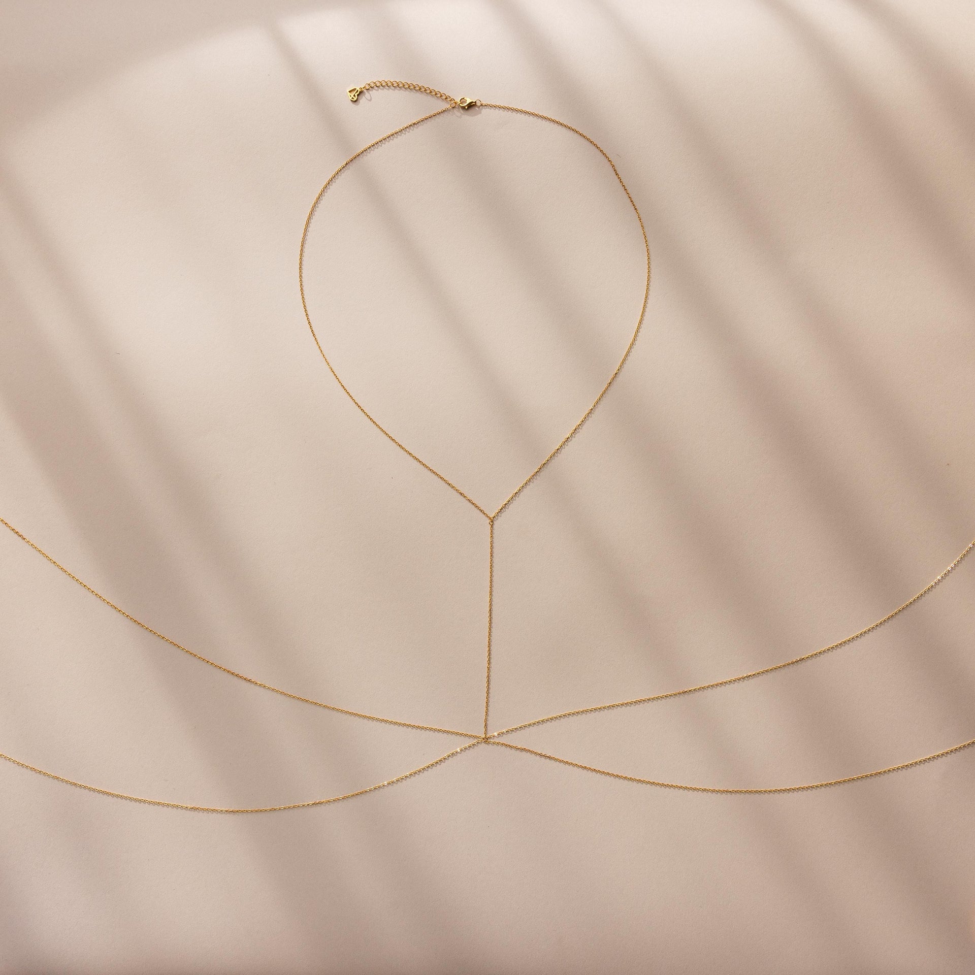Golden Goddess – Caitlyn Minimalist