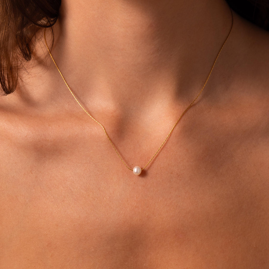 Tiny Pearl Dot Pendant Necklace | Caitlyn Minimalist