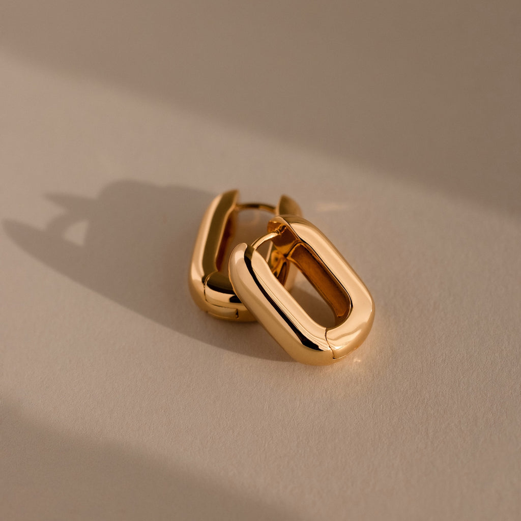 Bold Chunky Link Hoop Earrings in 18K Gold | Caitlyn Minimalist