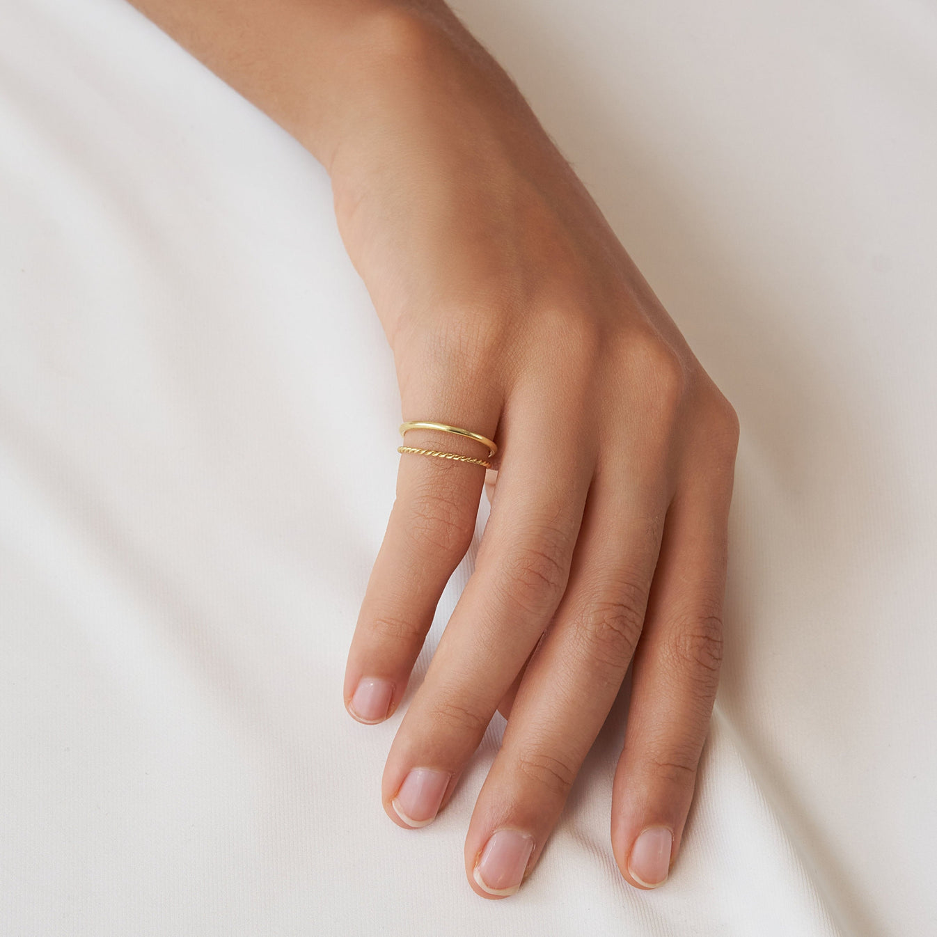 Minimalist Stacking Ring Set | Caitlyn Minimalist